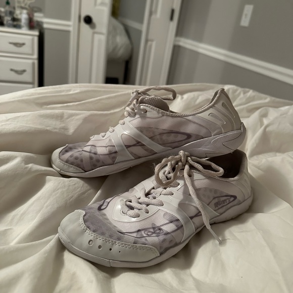 NFINITY | Shoes | Vengeance Nfinity Cheerleading Shoes | Poshmark